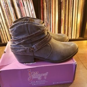 Jellypop | Shoes | Cute Western Style Gray Booties | Poshmark